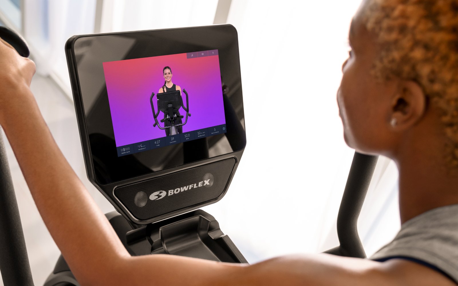 Max Trainer M9 - High Intensity Total-Body Cardio | BowFlex