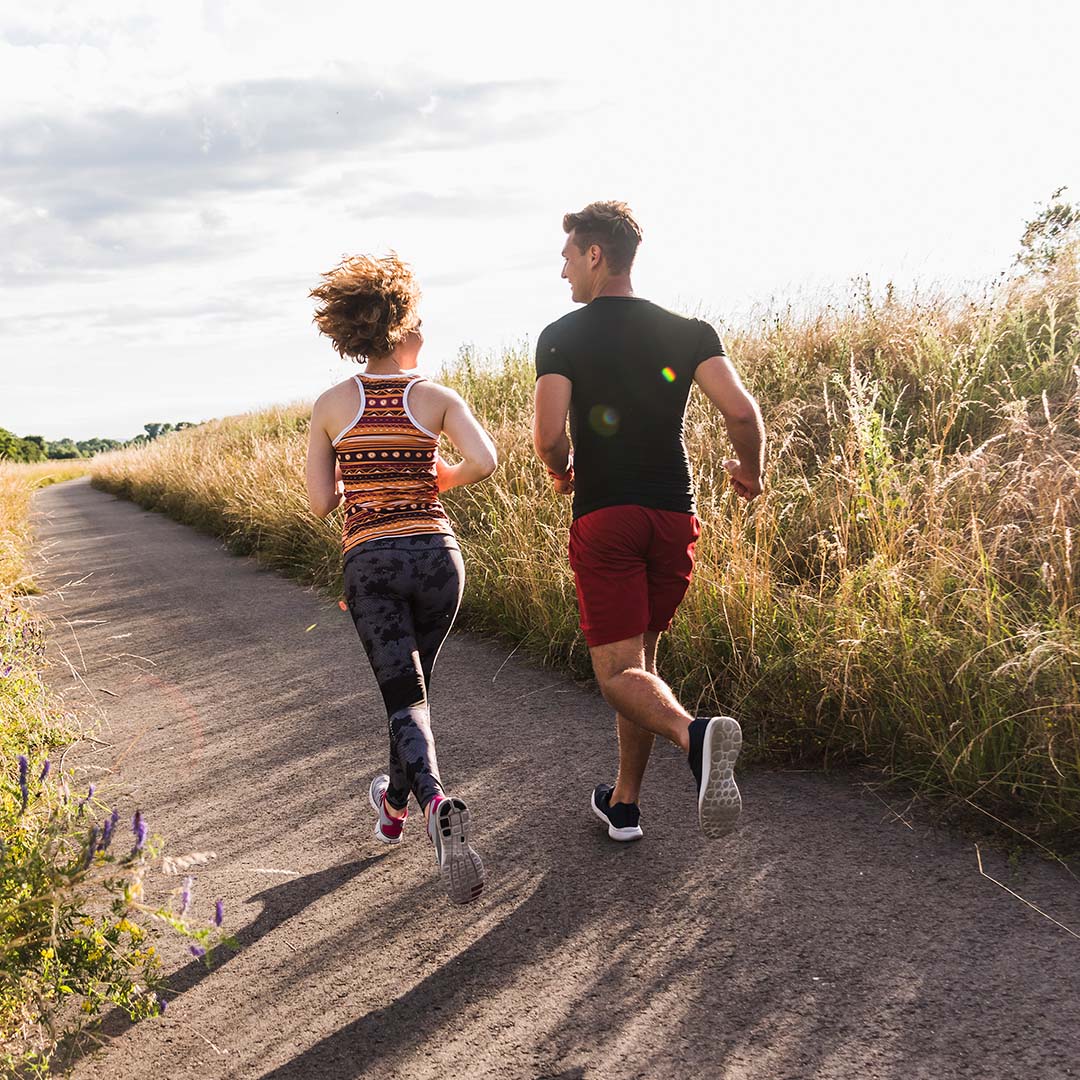 3 Benefits of Exercising with Your Partner | BowFlex